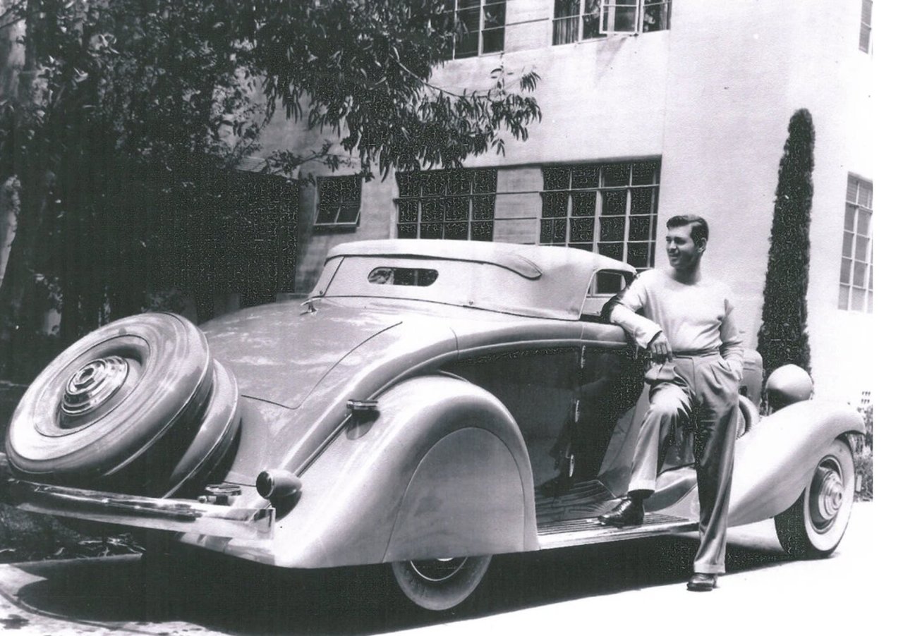 Luxury From the Ground Up | Vogue Tyre Elite